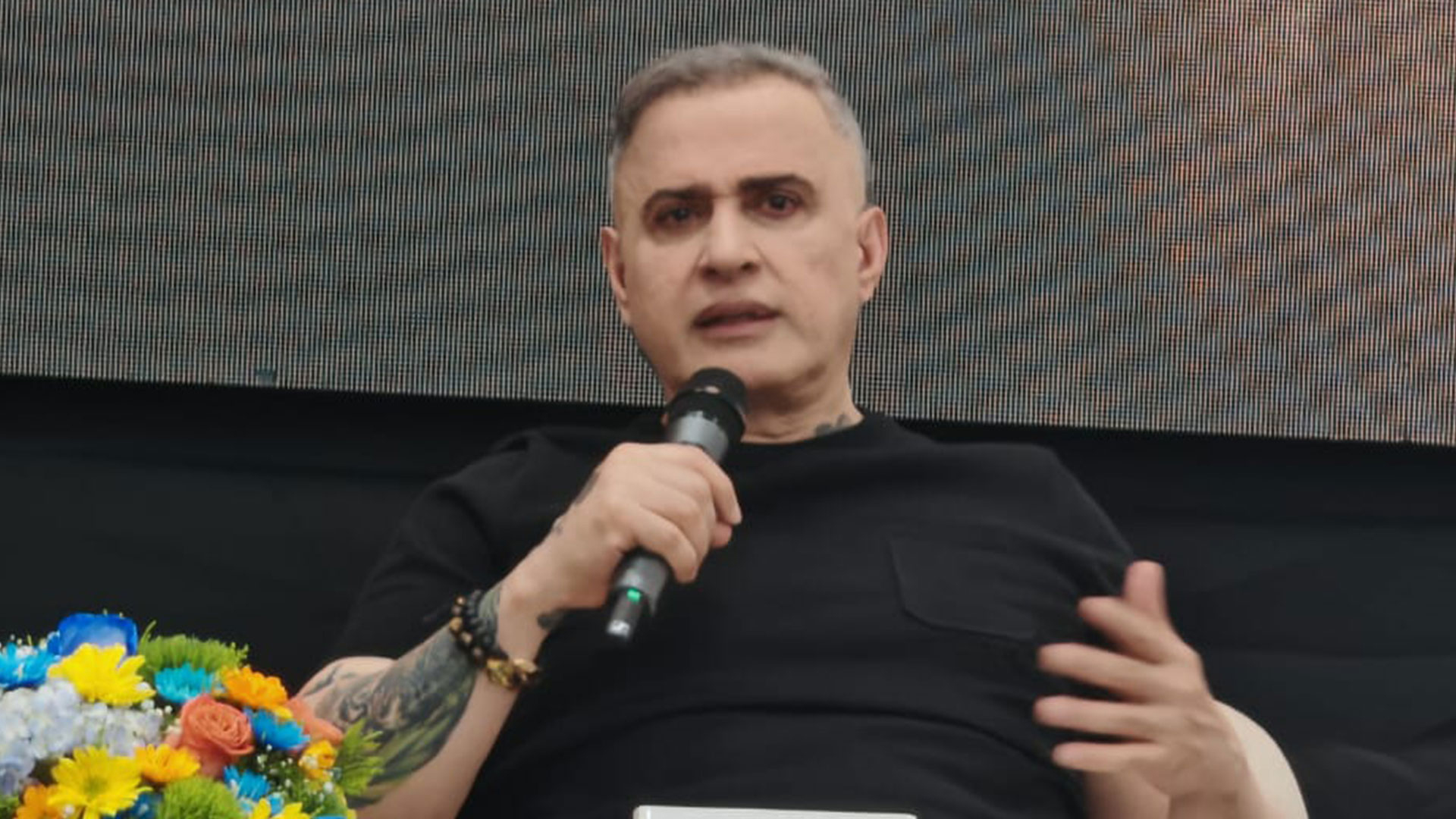 Tarek William Saab Celebra 45 Años de Vida Literaria